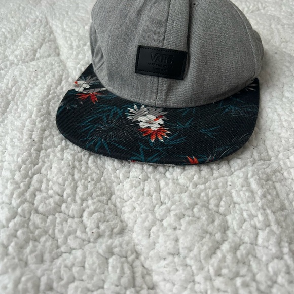 Vans | Accessories | Vans Gray And Floral Cap | Poshmark